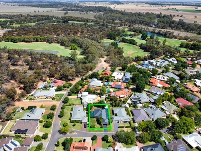 Explore Currawong Court, Murray Downs, NSW - 2734 - view.com.au