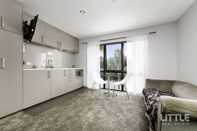 Explore Studley Park Road, Kew, VIC - 3101 - view.com.au