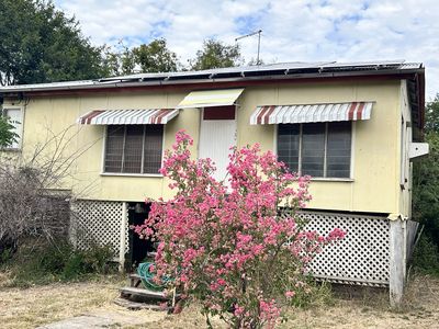 Explore Don Street, Wowan, QLD - 4702 - view.com.au