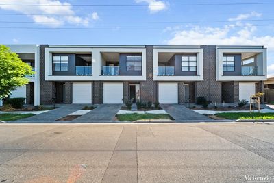 Explore Reserve Parade, Findon, SA - 5023 - view.com.au