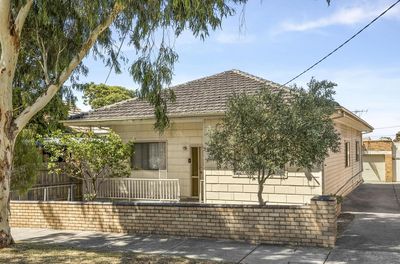 Explore Collins Street, Thornbury, VIC - 3071 - view.com.au
