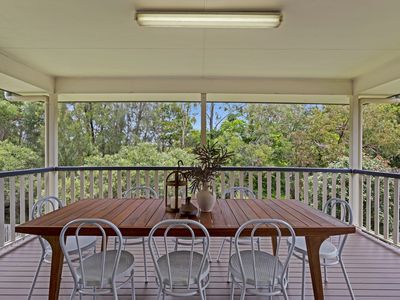 Explore Tralee Court, Carrara, QLD - 4211 - view.com.au