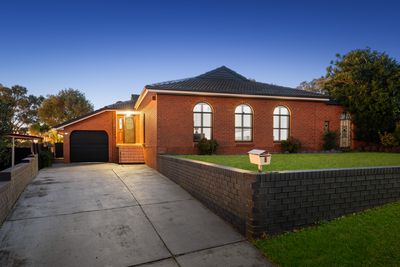 Explore Renfrew Street, St Andrews, NSW - 2566 - view.com.au