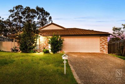 Explore Emily Place, Sumner, QLD - 4074 - view.com.au