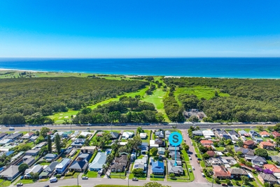 Explore Docker Street, Marks Point, NSW - 2280 - view.com.au