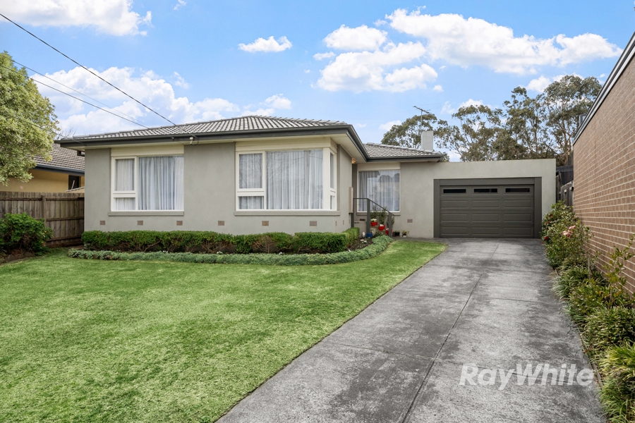 Sold 48 Gladesville Drive, Bentleigh East, VIC 3165 for Contact Agent ...