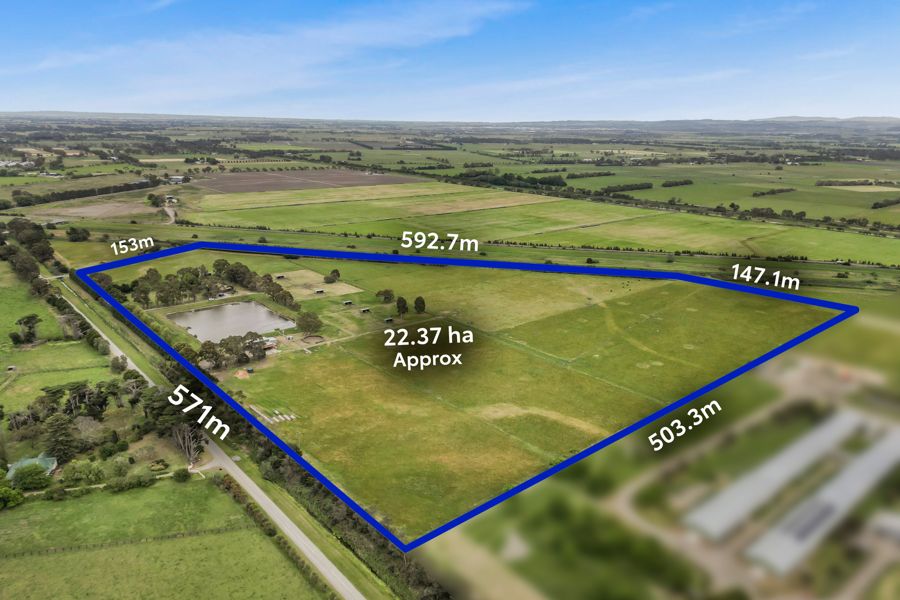 Sold 35 Murray Road, Cora Lynn, VIC 3814 for $2,180,000 on 05 Mar, 2025