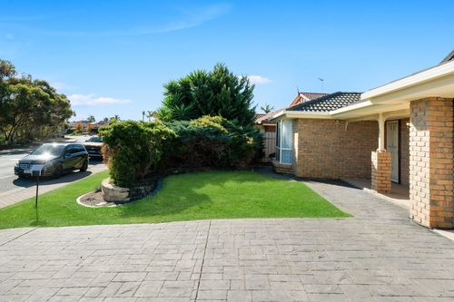 111 Real Estate Properties for Sale in Craigmore, SA 5114