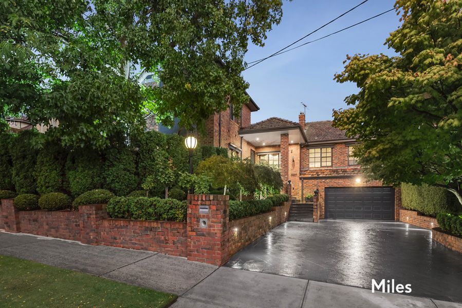 Sold 43 The Righi, Eaglemont, VIC 3084 for $3,400,000 on 03 Apr, 2025