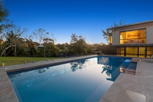 Sold 10 Seaview Road, Frankston South, VIC 3199 for $2,000,000 on 19 ...