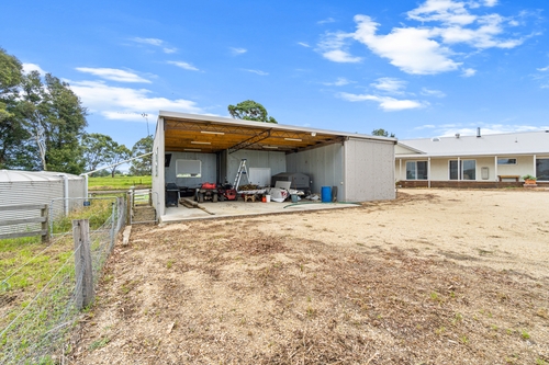 113 Real Estate Properties for Sale in Heyfield, VIC 3858
