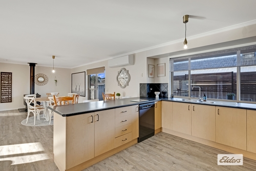 31 Real Estate Properties for Sale in Howlong, NSW 2643