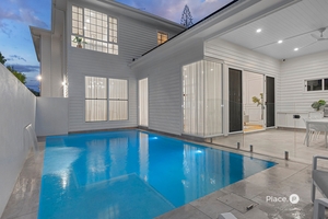 Sold 115 Camlet Street, Mount Gravatt East, QLD 4122 for $2,500,000 on ...