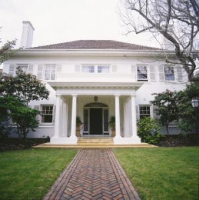 5 Huntingfield Road, Toorak, VIC 3142 Property Details - view.com.au
