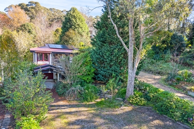 Explore Mort Street, Katoomba, NSW - 2780 - view.com.au