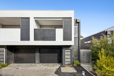 Explore Chloe Court, Rowville, VIC - 3178 - view.com.au