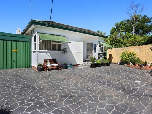 6 Dawn Crescent, Regents Park, NSW 2143 Property Details - view.com.au