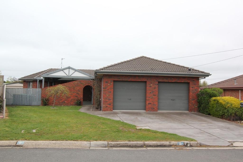 6 Parkside Road, Delacombe, VIC 3356 Property Details - view.com.au