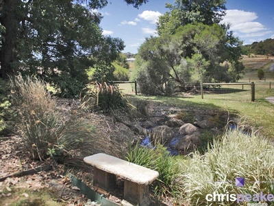 6 Valley Drive, Beaconsfield Upper, VIC 3808 Property Details - view.com.au