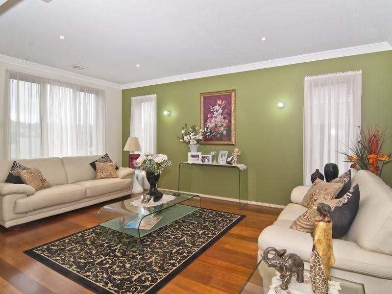 61 Telford Drive, Berwick, VIC 3806 Property Details - view.com.au