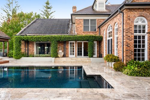 101 Real Estate Properties for Sale in Middle Ridge, QLD 4350