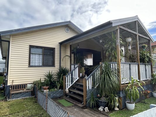 7 Humpybong Esplanade, Redcliffe, QLD 4020 Property Details - view.com.au