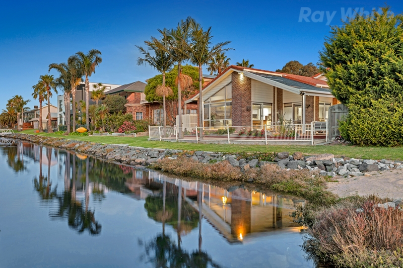 10 Brigantine Court, Patterson Lakes, VIC 3197 Property Details - view ...