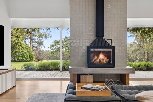 88 Houses for Sale in Romsey, VIC 3434
