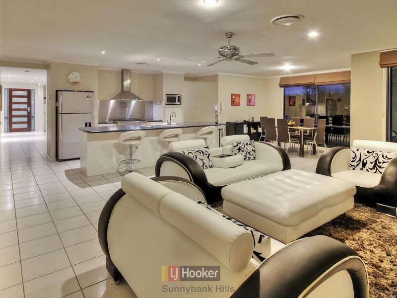 8 Mayfair Place, Stretton, QLD 4116 Property Details - view.com.au