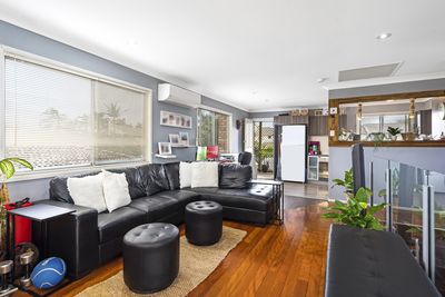 8 Rathbone Place, Labrador, QLD 4215 Property Details - view.com.au