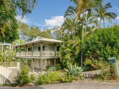 Explore School Street, Tannum Sands, QLD - 4680 - view.com.au