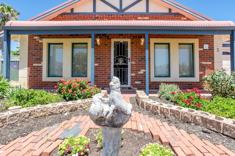 77A Bindoon Loop, Huntingdale, WA 6110 Property Details - view.com.au