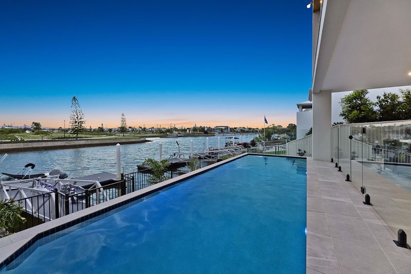 12 Shoalwater Circuit, Pelican Waters, QLD 4551 Property Details - view ...