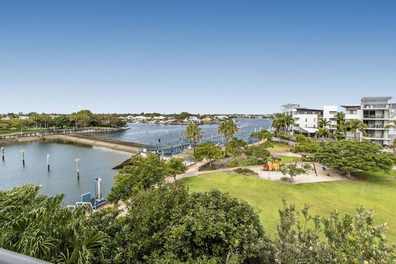 5/57 Grand Parade, Parrearra, QLD 4575 Property Details - view.com.au