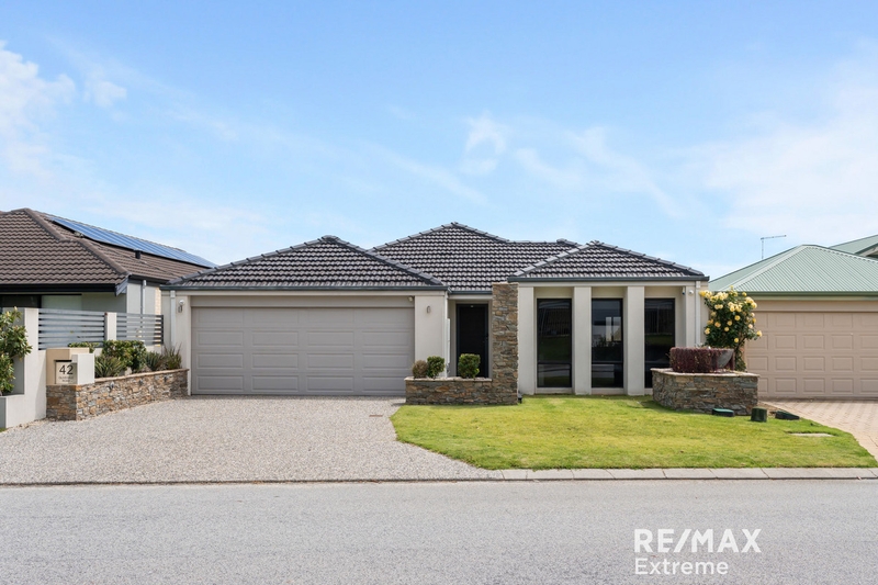 17 Russell Road, Madeley, WA 6065 Property Details - view.com.au