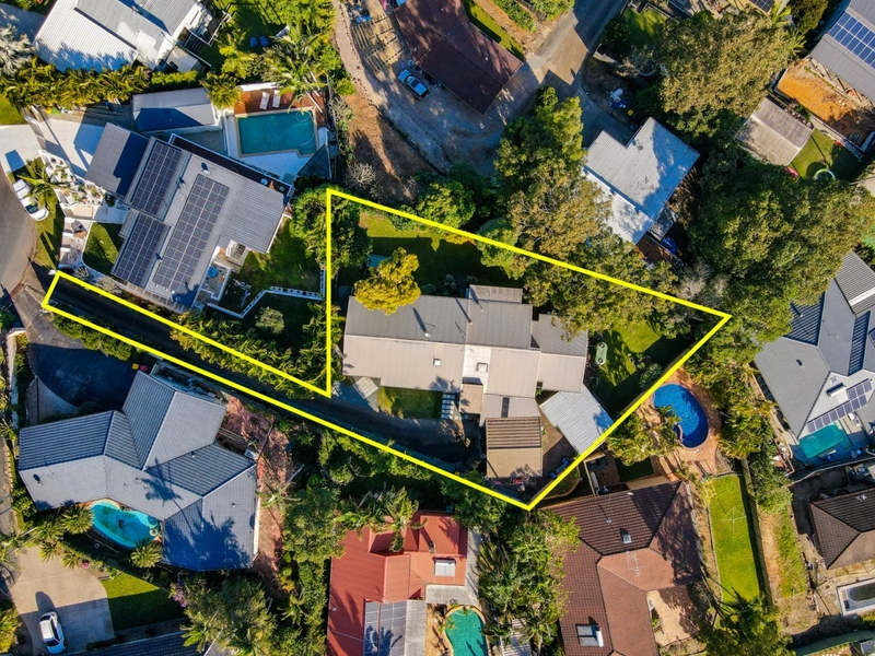 90 Plateau Crescent, Carrara, QLD 4211 Property Details - view.com.au