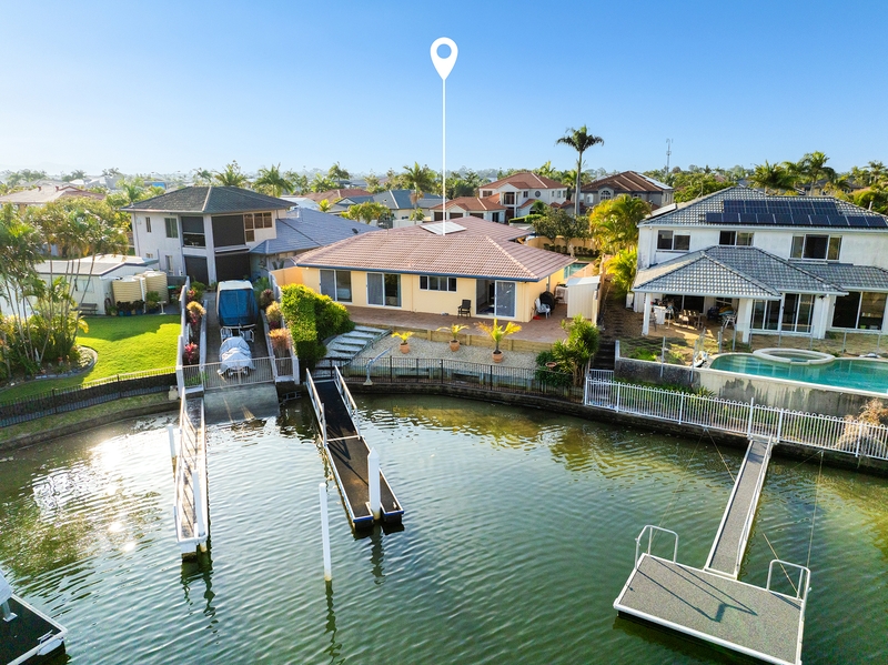 11 Chesterfield Place, Runaway Bay, QLD 4216 Property Details - view.com.au