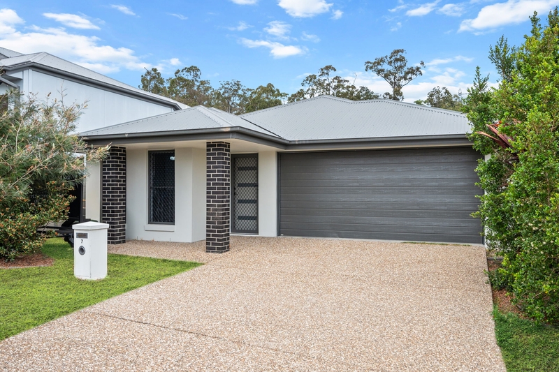 24 Basil Street, Springfield Lakes, QLD 4300 Property Details - view.com.au
