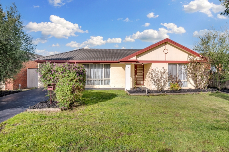 40 Woodlea Crescent, Craigieburn, VIC 3064 Property Details - view.com.au