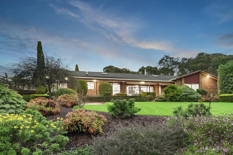 2 Johns Grove, Doncaster East, VIC 3109 Property Details - view.com.au