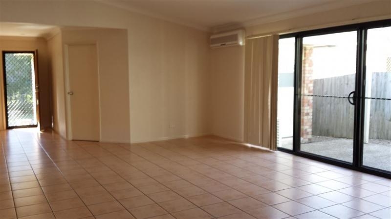 8 Gemini Circuit, Molendinar, QLD 4214 Property Details - view.com.au