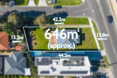 Explore Esplanade, Altona, VIC - 3018 - view.com.au