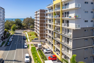 Explore Sydney Street, Redcliffe, QLD - 4020 - view.com.au