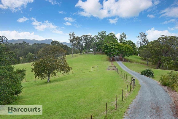 910 Eatons Crossing Road, Draper, QLD 4520 Property Details - view.com.au