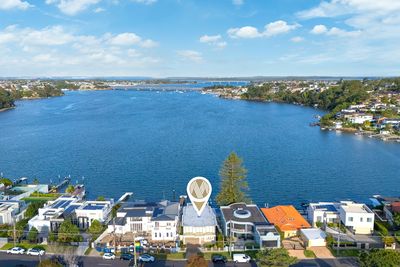 Explore Kangaroo Point Road, Kangaroo Point, NSW - 2224 - view.com.au