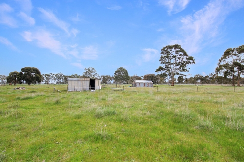 28 Real Estate Properties for Sale in Edenhope, VIC 3318