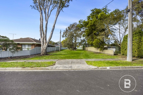 98 Real Estate Properties for Sale in Hamilton, VIC 3300