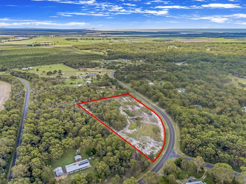 Sold 5 Isaac Moore Drive, Moore Park Beach, QLD 4670 for Contact Agent ...