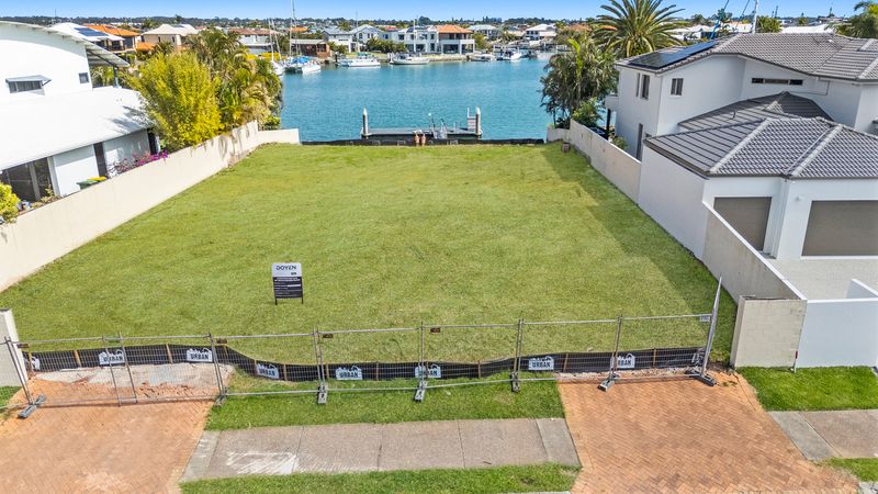 12 Real Estate Properties for Sale in Raby Bay, QLD 4163