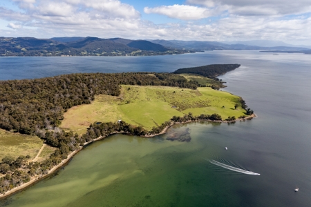277 Simpsons Bay Road, Simpsons Bay, TAS 7150 Property Details - view ...